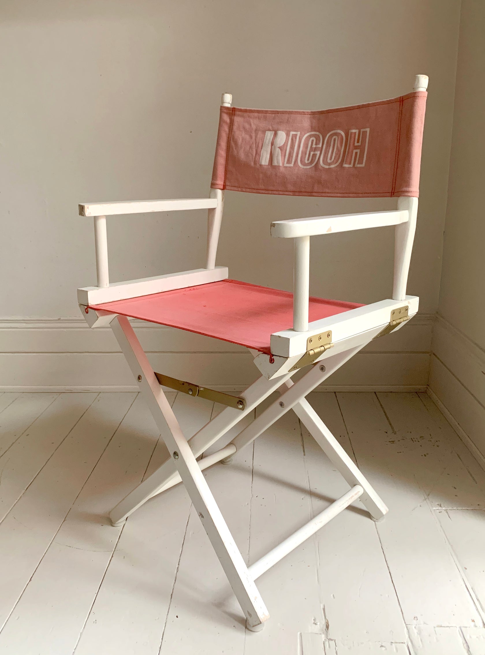 Rare Vintage Ricoh Branded Directors Chair - white painted wood & red ...
